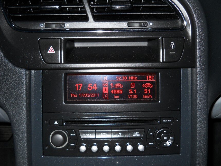 Rádio RD45 a displej typu C - Náhradní díly - Peugeot Club Amis de Lion