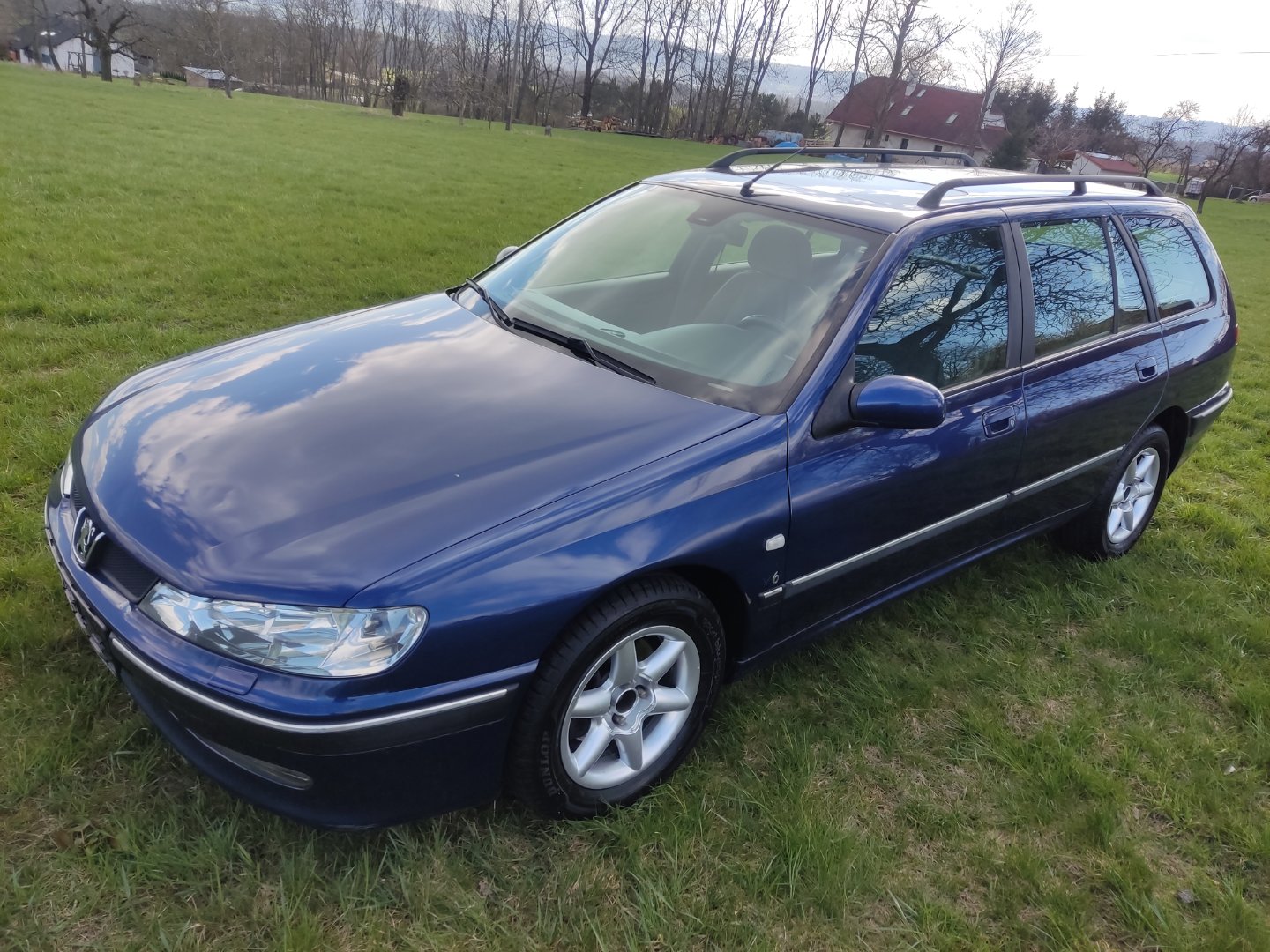 Peugeot 406 break 3.0 V6 152kw - Auta - Peugeot Club Amis de Lion